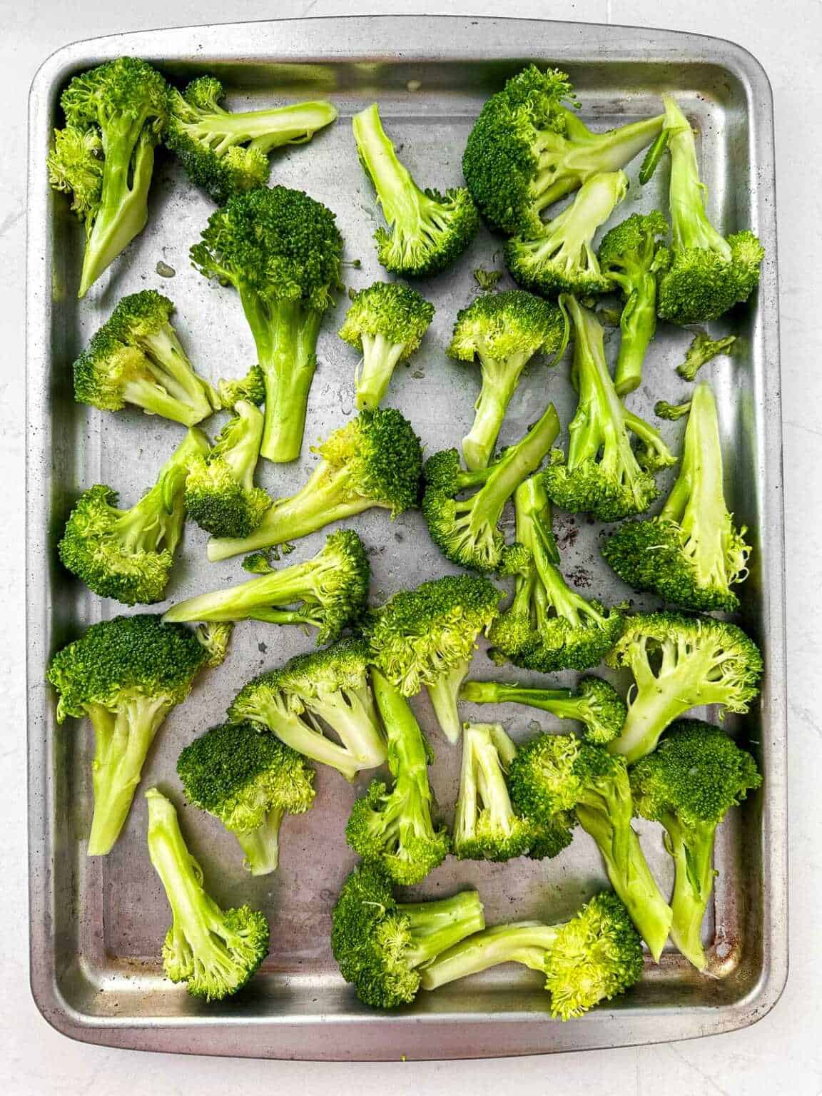 Garlic Roasted Broccoli Recipe - The Best Way to Roast Broccoli!