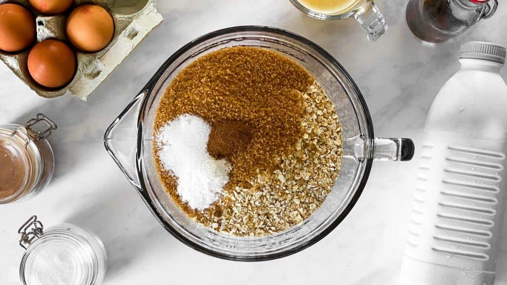 The Best Baked Oatmeal Recipe - Savory Nothings