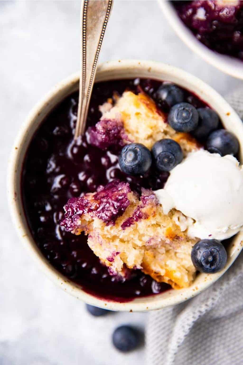 Easy Blueberry Cobbler Recipe