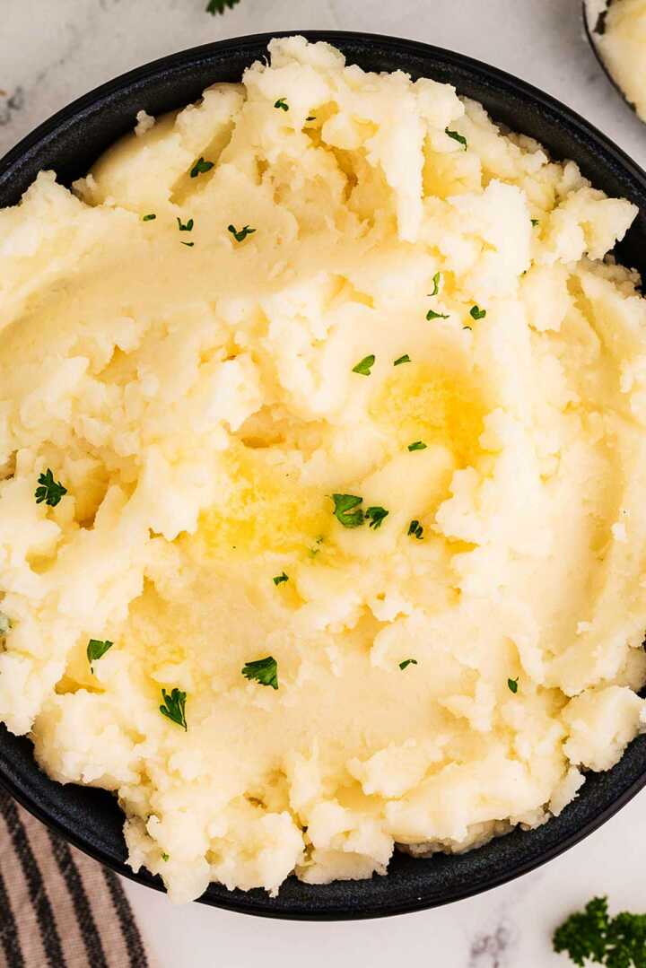 Homemade Mashed Potatoes Recipe - Savory Nothings