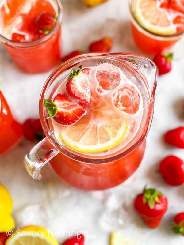 Homemade Strawberry Lemonade Recipe - Savory Nothings