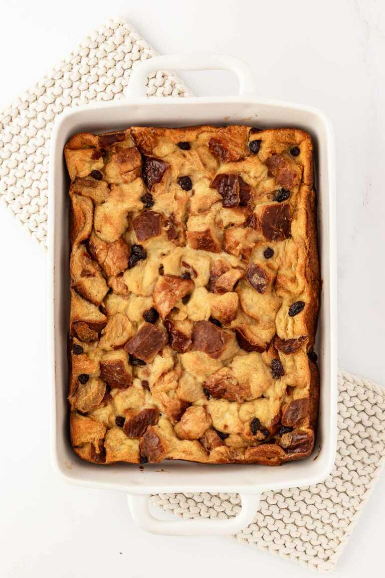 Classic Bread Pudding Recipe - Savory Nothings