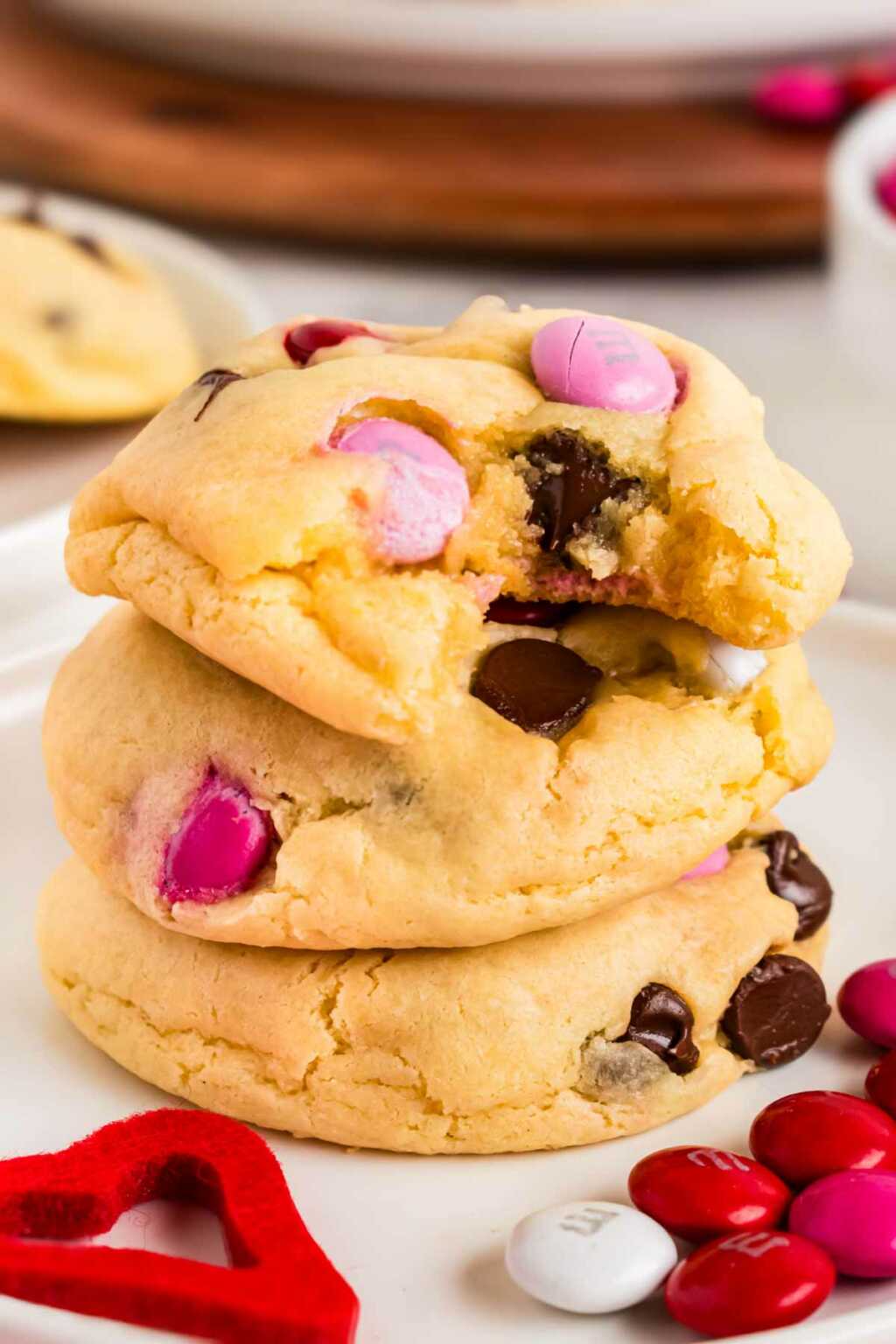 Valentine's Day Cake Mix Cookies Recipe - Savory Nothings
