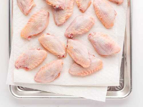 Baked Chicken Wings Recipe - Savory Nothings
