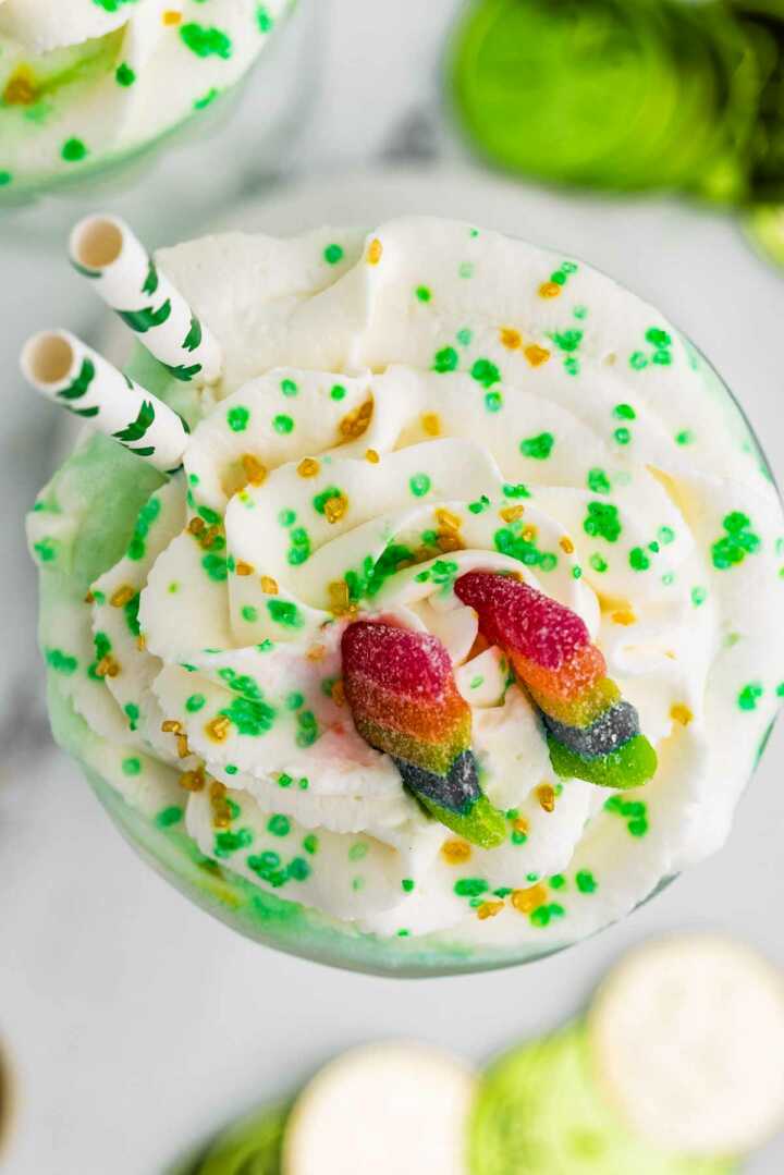 Copycat Shamrock Shake Recipe - Savory Nothings