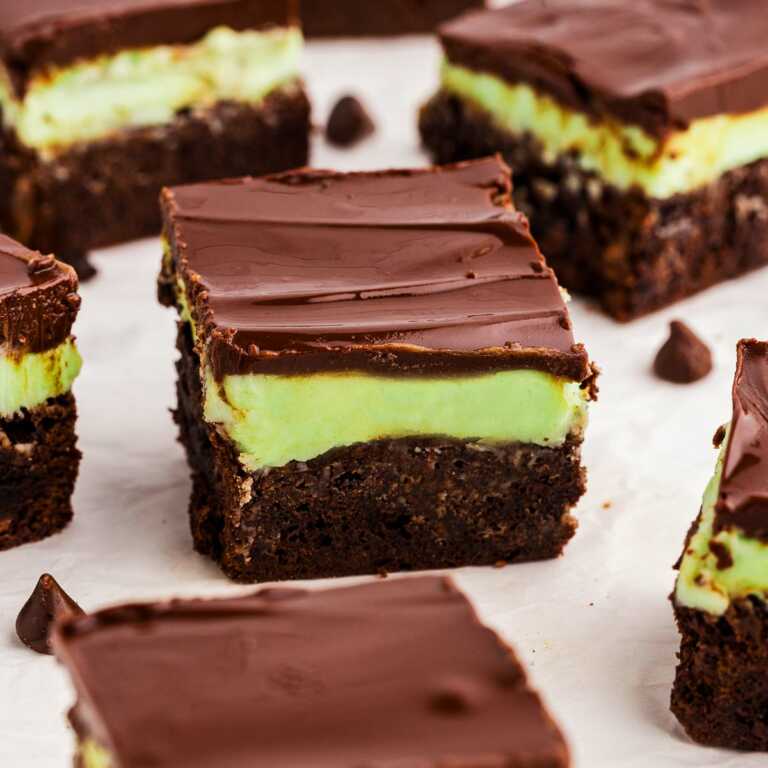 Mint Brownies Recipe - Savory Nothings