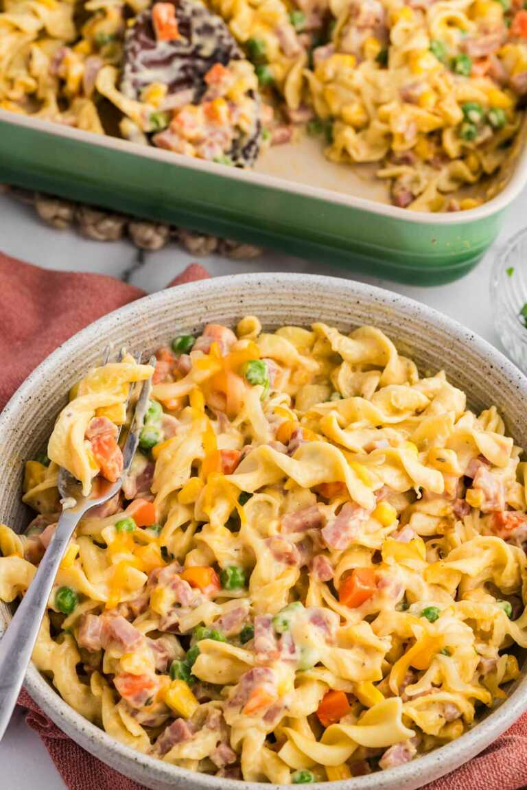 Ham and Noodle Casserole (Easy Leftover Ham Recipe) - Savory Nothings
