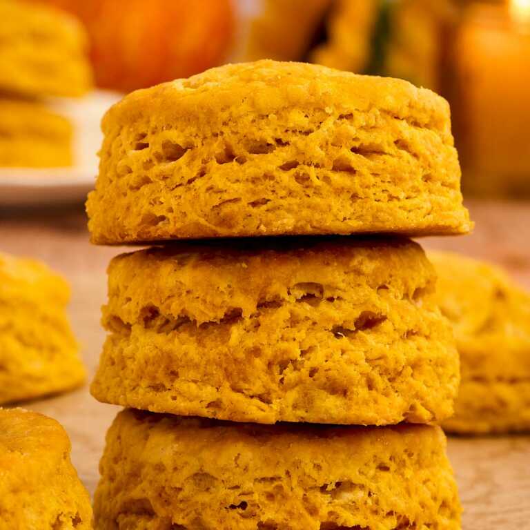 Reindeer Chow Recipe - Savory Nothings